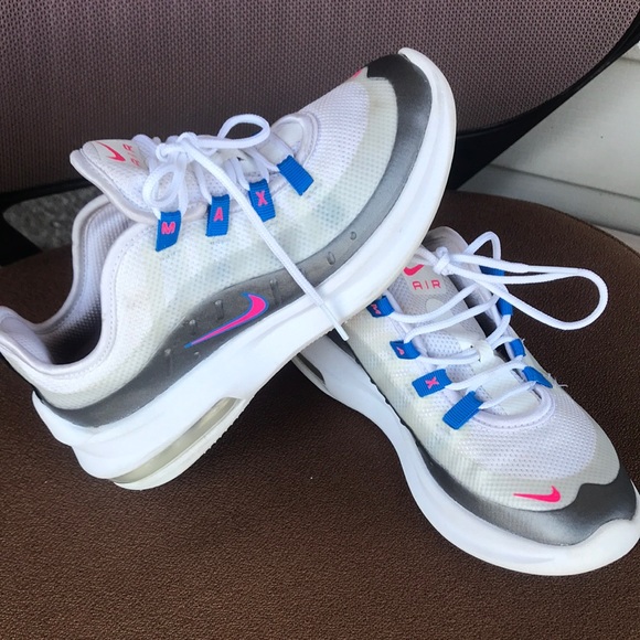 Air Max Axis | Shoes | Used Girls Air Max Axis Size 5y | Poshmark